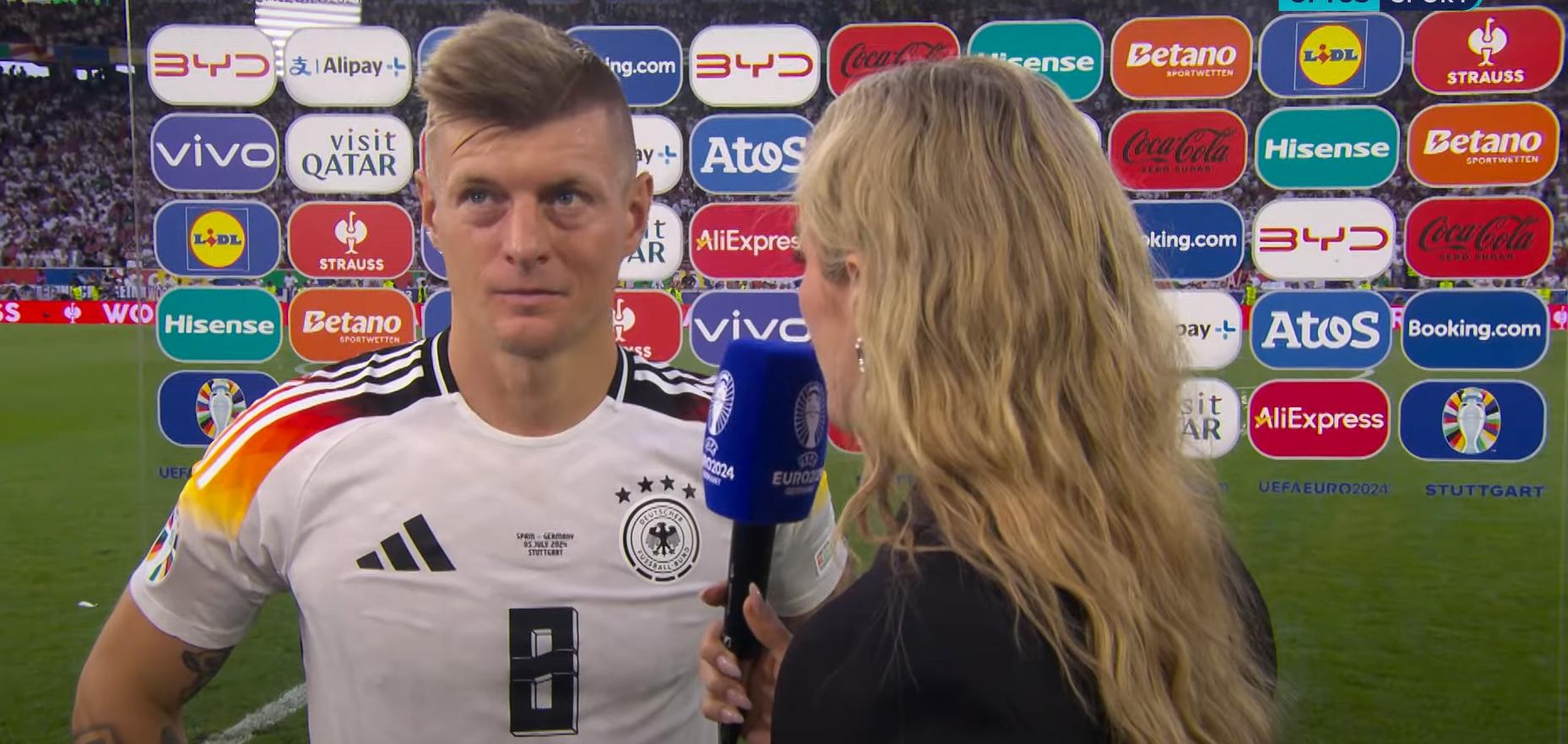 Futbalista Toni Kroos skritizoval nekontrolovateľnú migráciu a chce ...